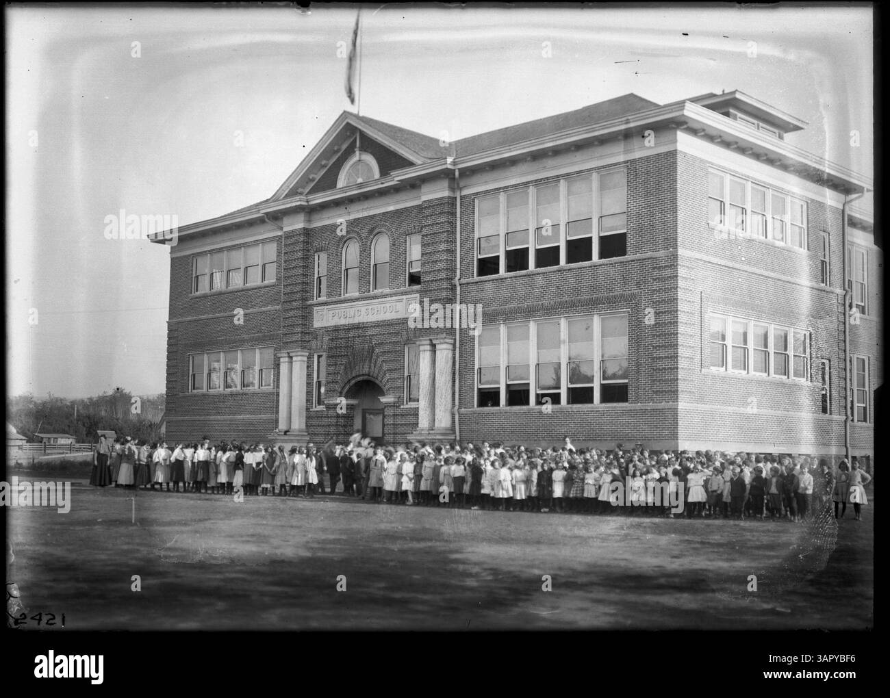 This photograph shows the Pendleton public school, built in 1904, with ...