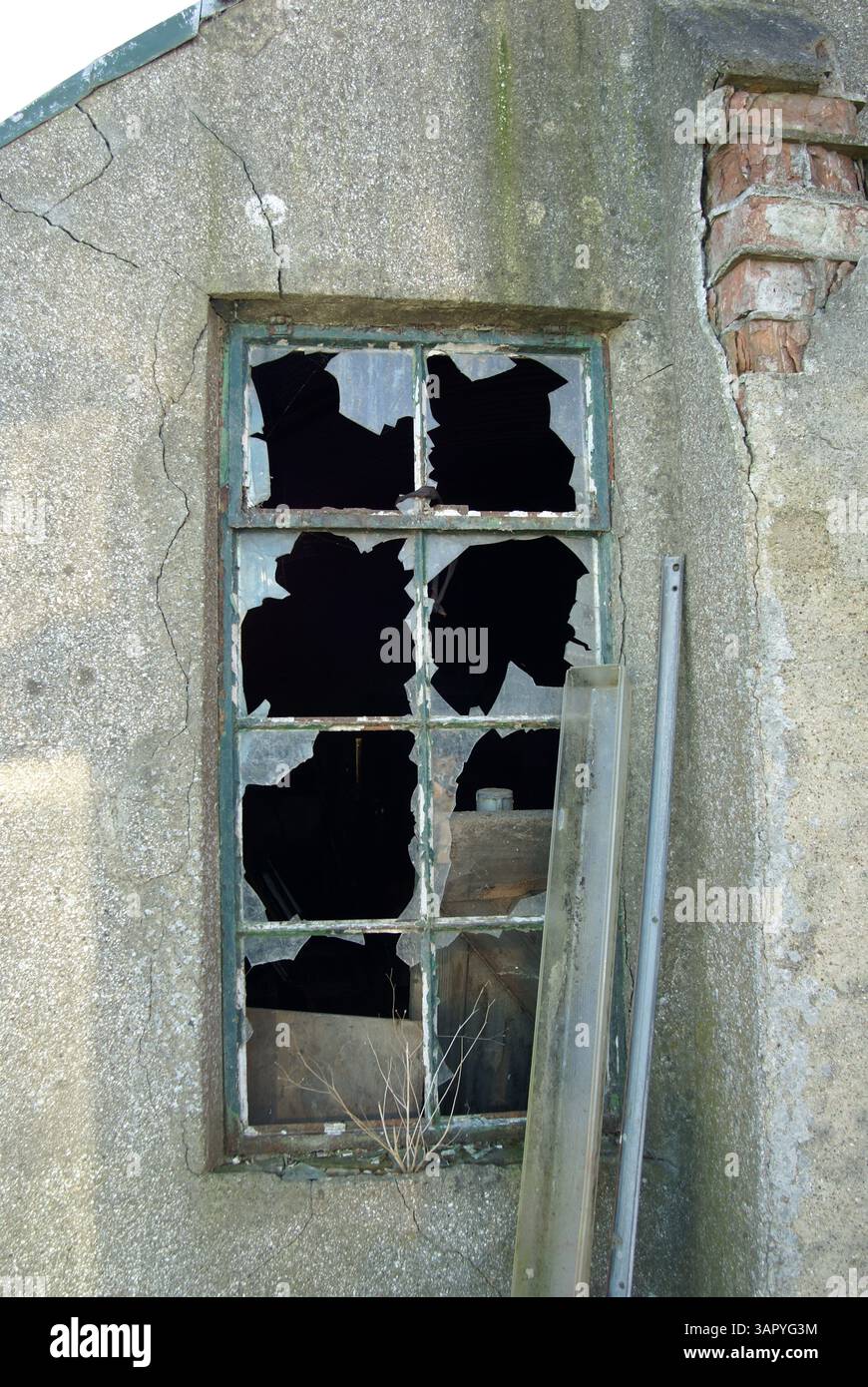 WW2 Military Architecture, Former RAF Pocklington WW2 bomber command ...