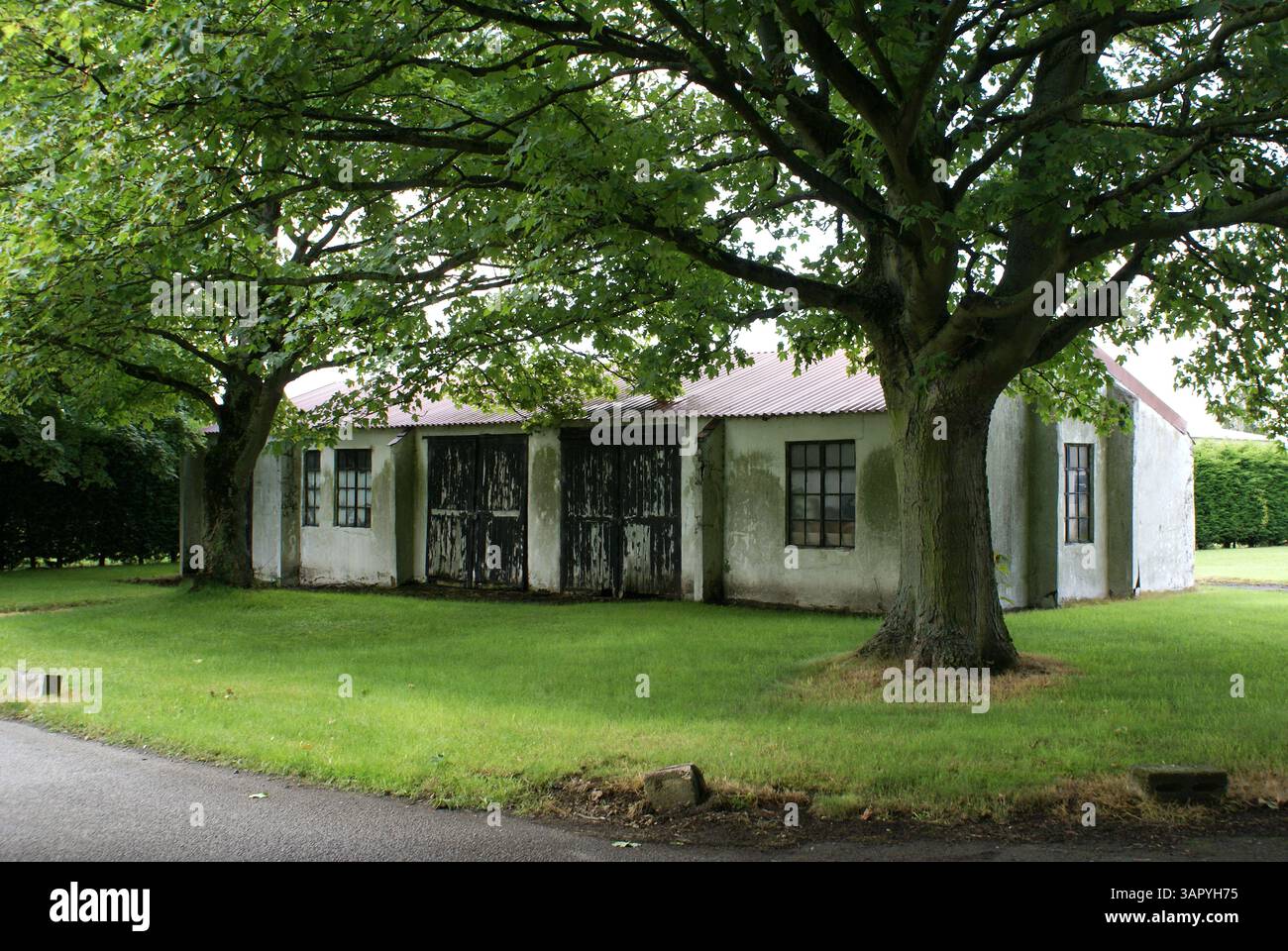 WW2 Military Architecture, Former RAF Pocklington WW2 bomber command ...