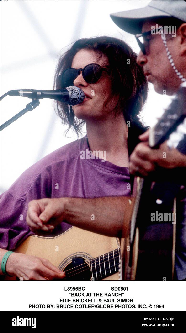 Paul simon edie brickell hi-res stock photography and images - Alamy