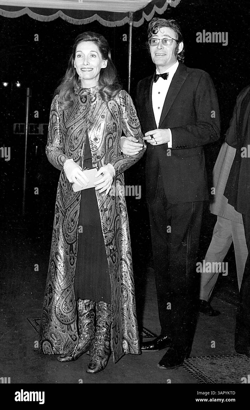 Murphys war 1971 o'toole hi-res stock photography and images - Alamy