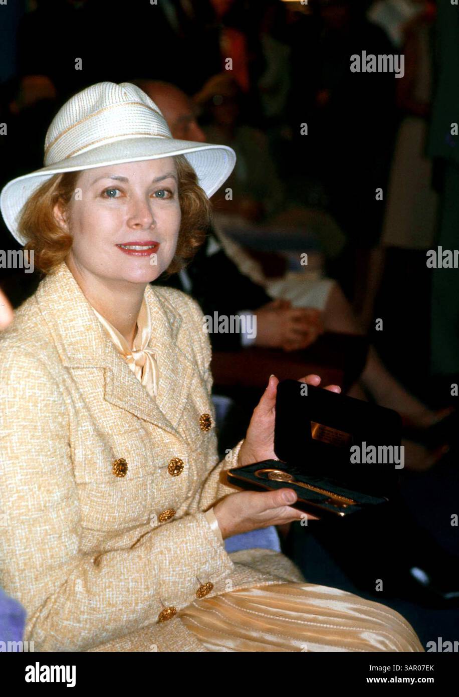 Jan. 1, 2011 - PRINCESS GRACE. HY SIMON/ PRINCESS GRACE / GRACE KELLY ...