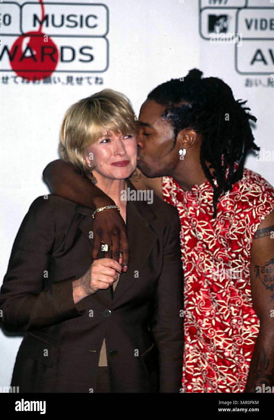 1997 mtv video music awards hi-res stock photography and images - Alamy