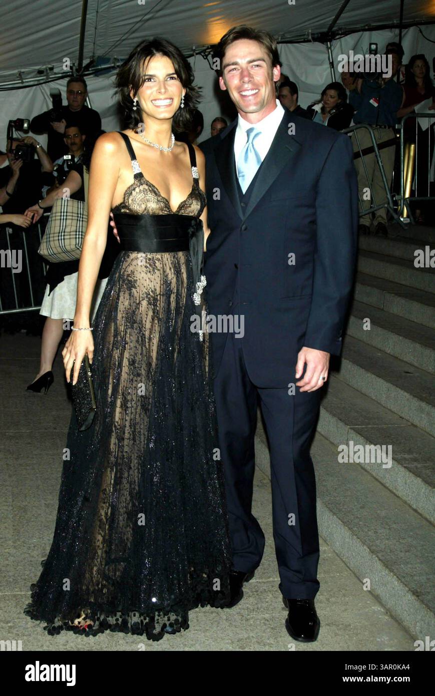 Jan. 1, 2011 - ANGIE HARMON AND HUSBAND JASON SEHORN.K30843LCV.THE ...