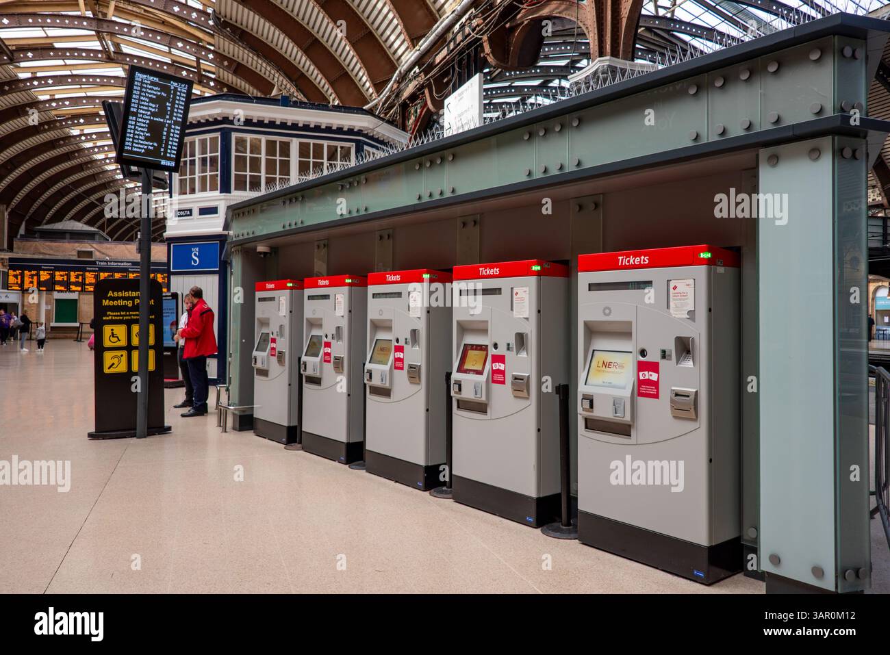 Ticket machines at York Station, North Yorkshire, UK Stock Photo - Alamy