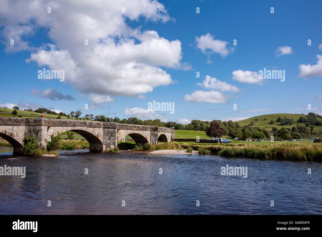 Bridge has five arches with cutwaters hi-res stock photography and ...