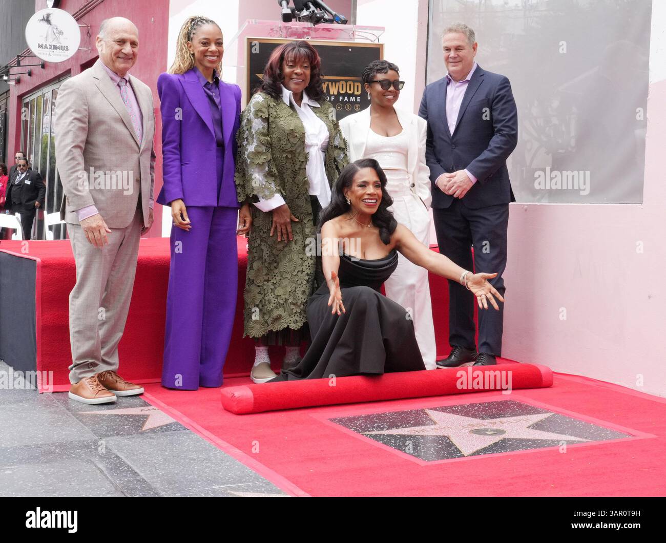 Los Angeles, USA. 16th Apr, 2025. (L-R) Steven Nissen, President & CEO ...