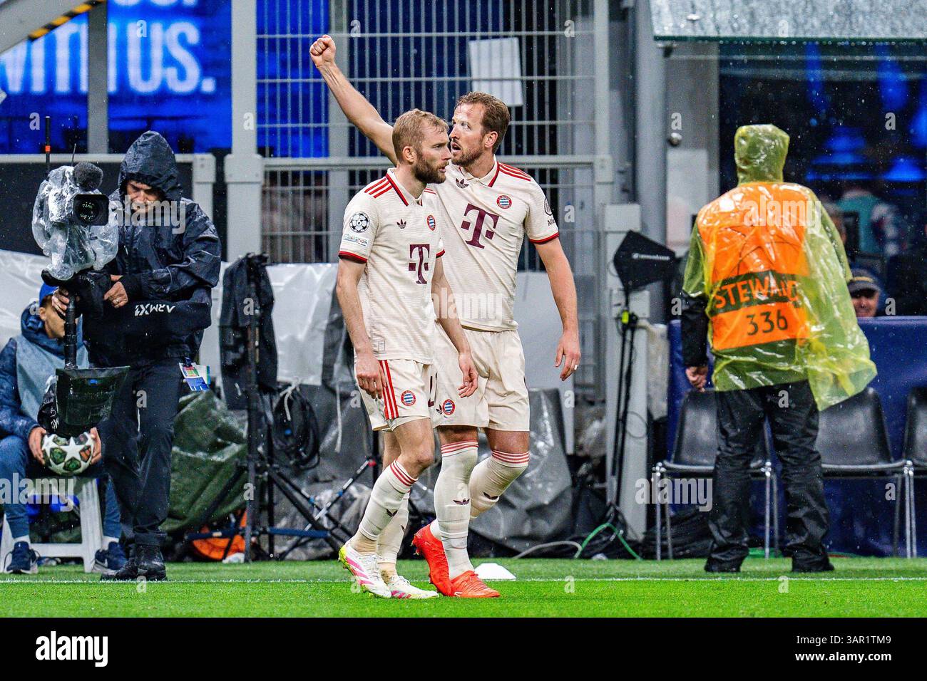 Mailand, Italien. 16th Apr, 2025. 16.04.2025, Inter Mailand vs. FC Bayern München, UEFA ...