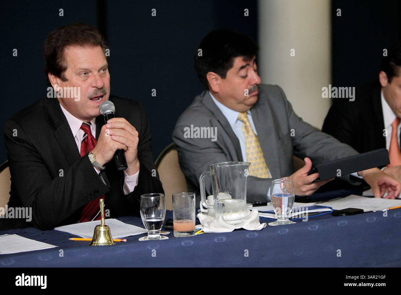 Ernesto ortega hi-res stock photography and images - Alamy