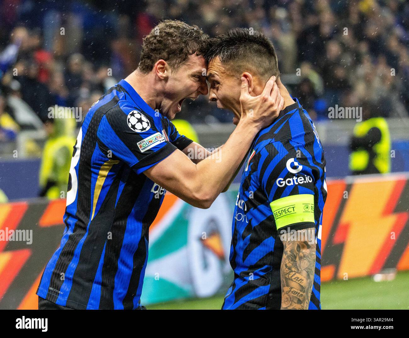 Milan, Italy - April 16 2025. Pavard Benjamin FC Internazionale scores ...