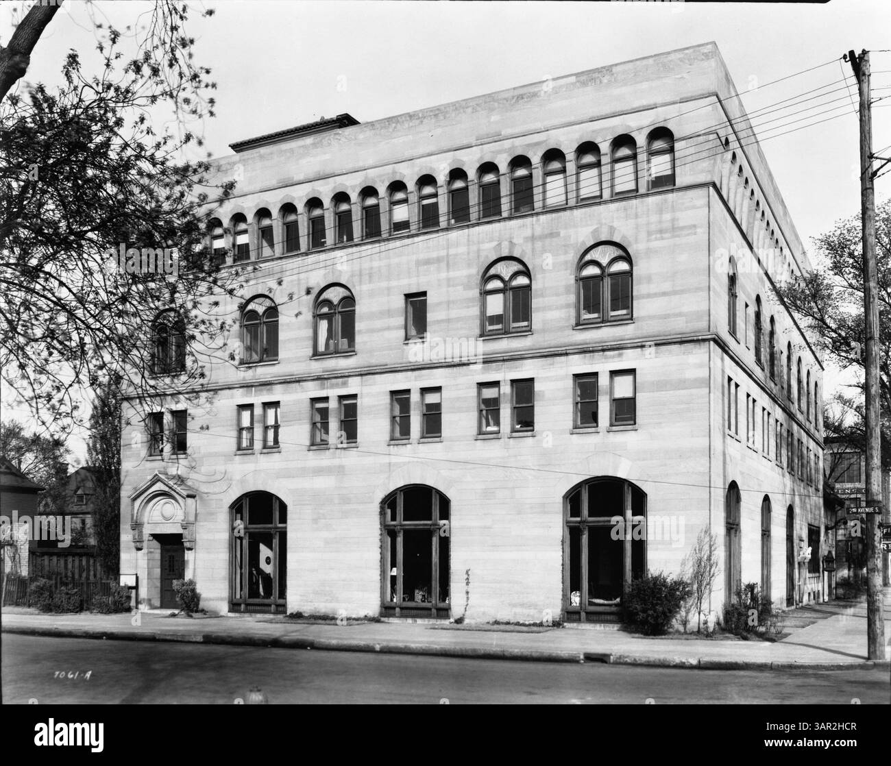 The Architects and Engineers Building in Minneapolis was designed by ...