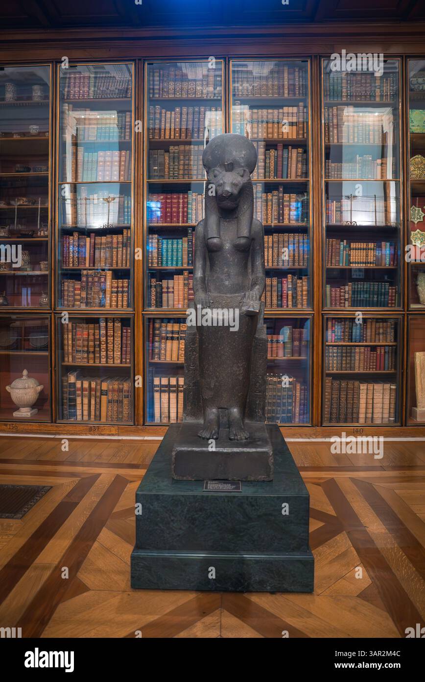 Ancient Egyptian Statue of Sekhmet in a Library Setting in London Stock ...