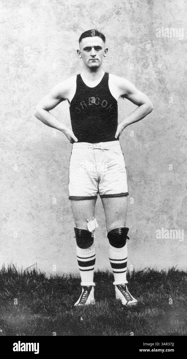 Black and white photograph of University of Oregon basketball player ...