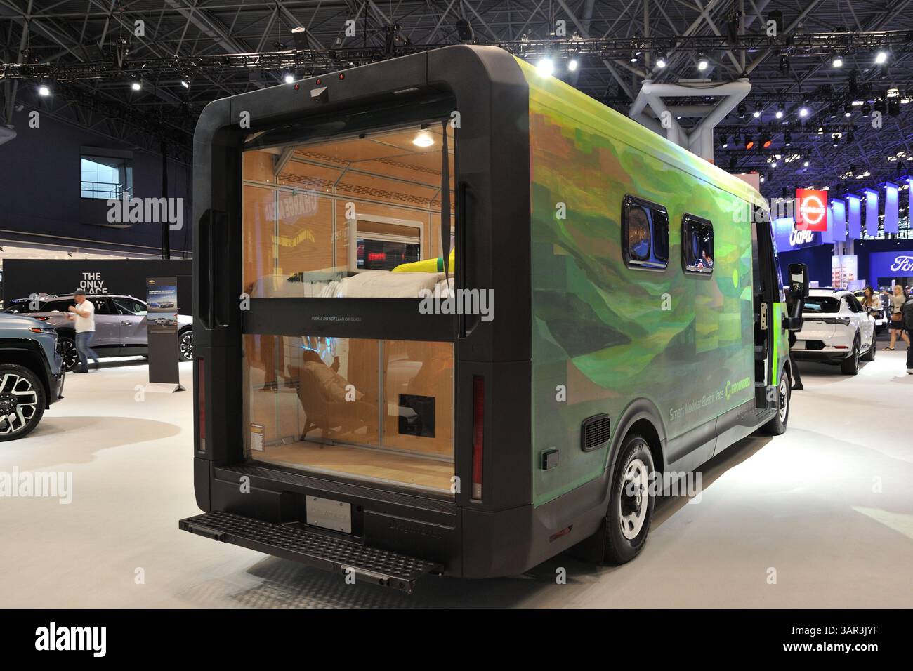 New York, USA. 16th Apr, 2025. 2024 Chevrolet BrightDrop 600 Modular ...
