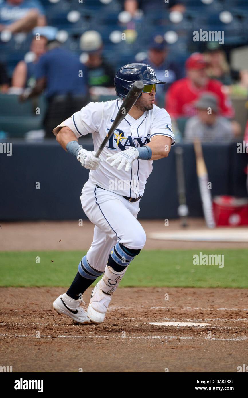 Tampa Bay Rays Jonathan Aranda (62) hits an RBI single in the bottom of ...