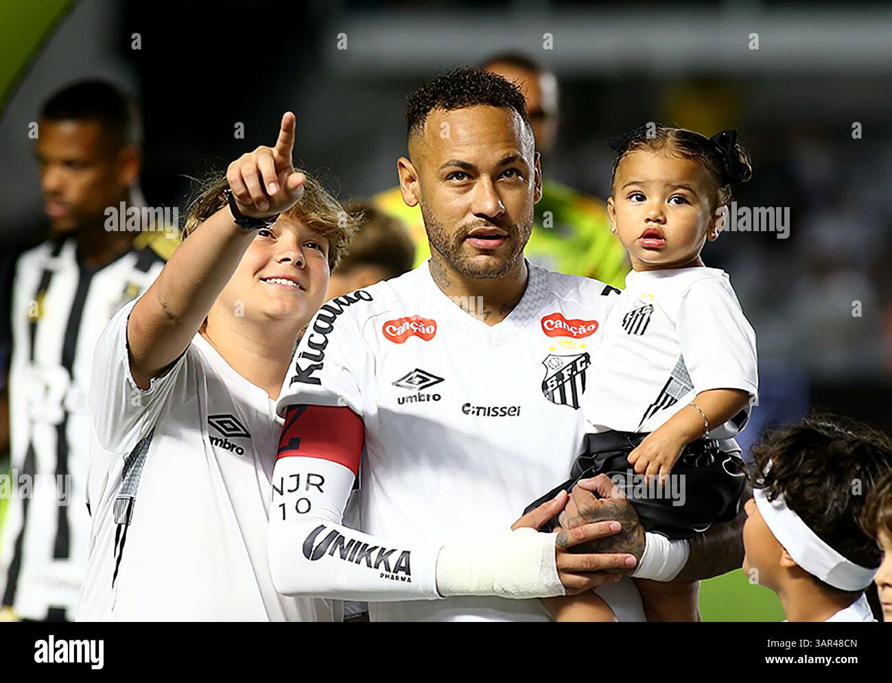 Santos, Brazil. 16th Apr, 2025. SP - SANTOS - 04/16/2025 - BRAZILIAN CHAMPIONSHIP 2025, SANTOS x ...