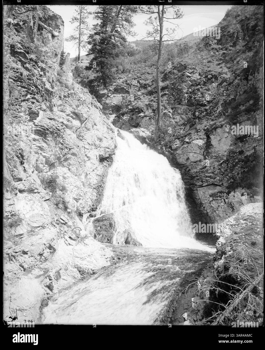 A photograph of the Nespelem River, Washington, showcasing Nespelem ...