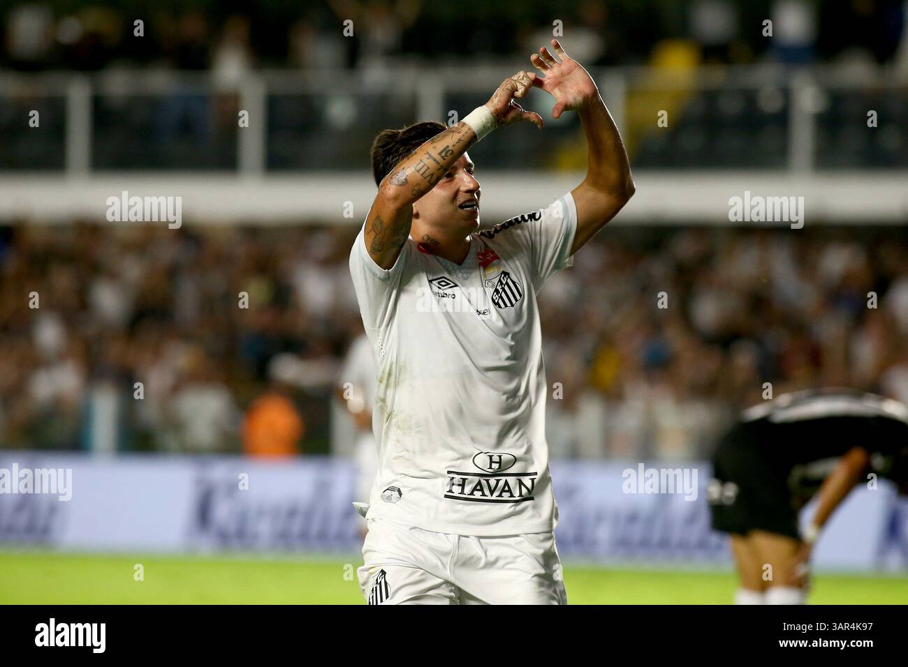 Santos, Brazil. 16th Apr, 2025. SP - SANTOS - 04/16/2025 - BRAZILIAN A 2025, SANTOS x ATLETICO ...