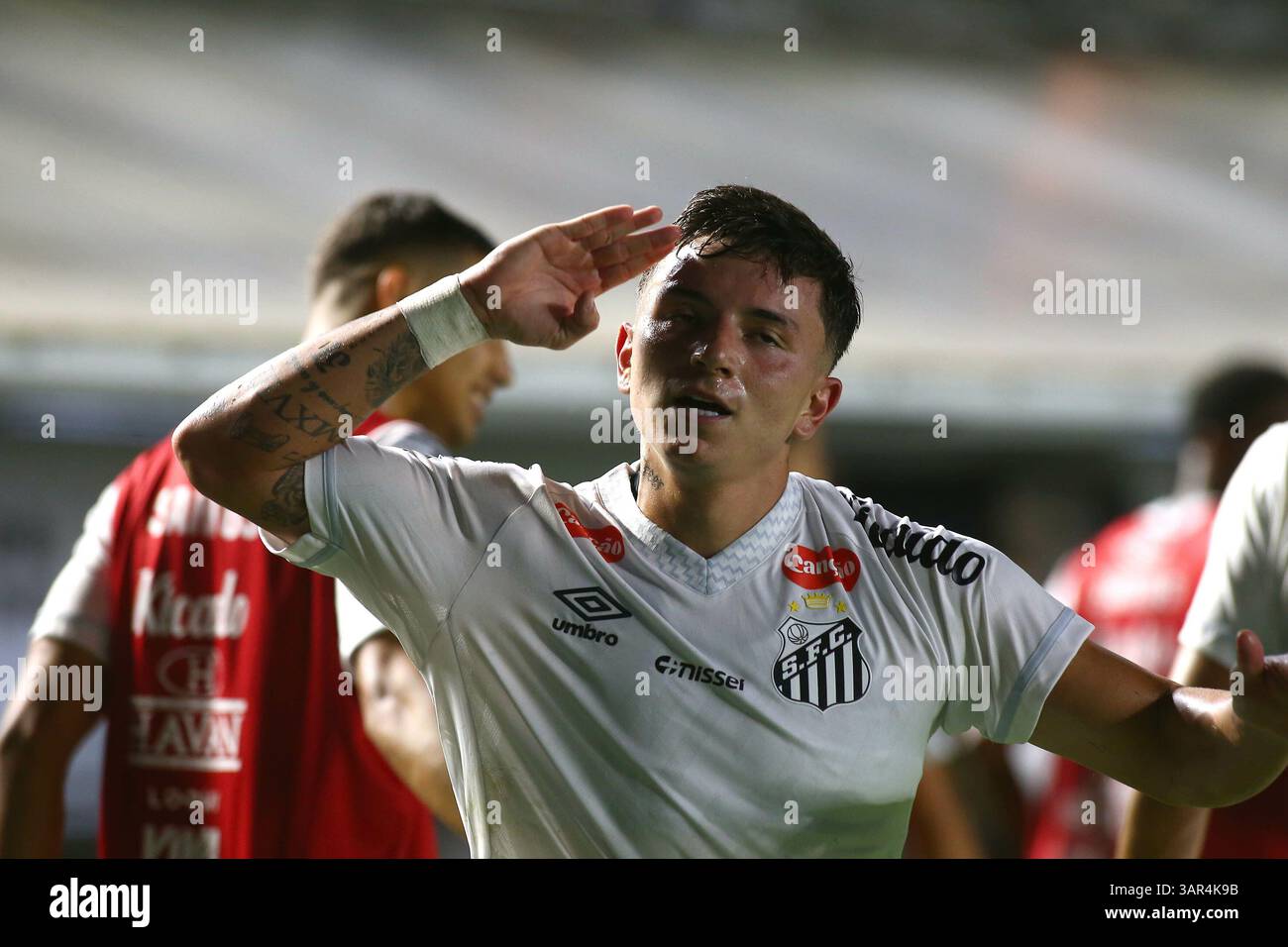 SP - SANTOS - 04/16/2025 - BRAZILIAN A 2025, SANTOS x ATLETICO-MG - Santos player Barreal ...