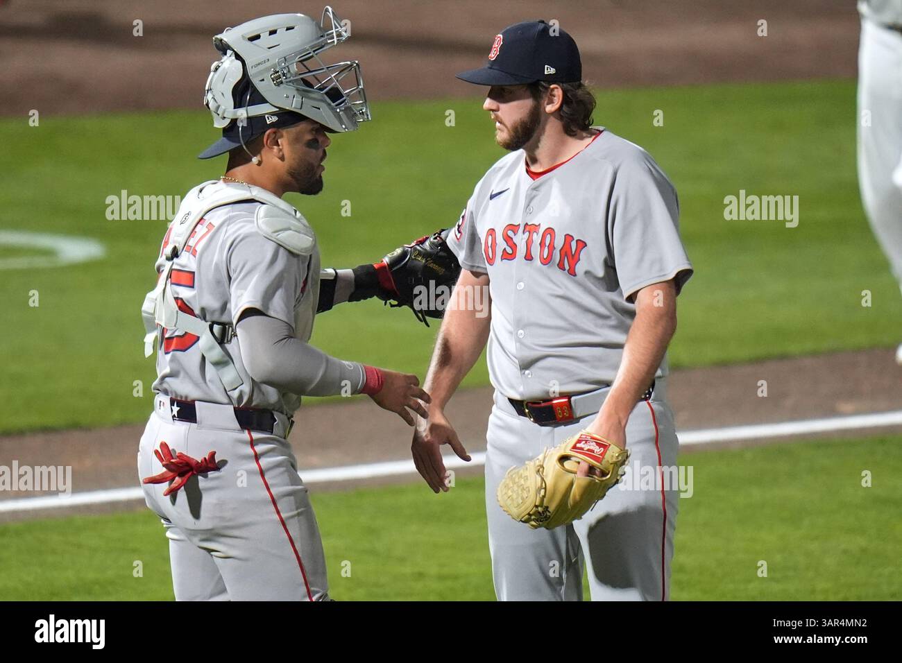 Boston Red Sox pitcher Justin Slaten, right, celebrates with catcher ...