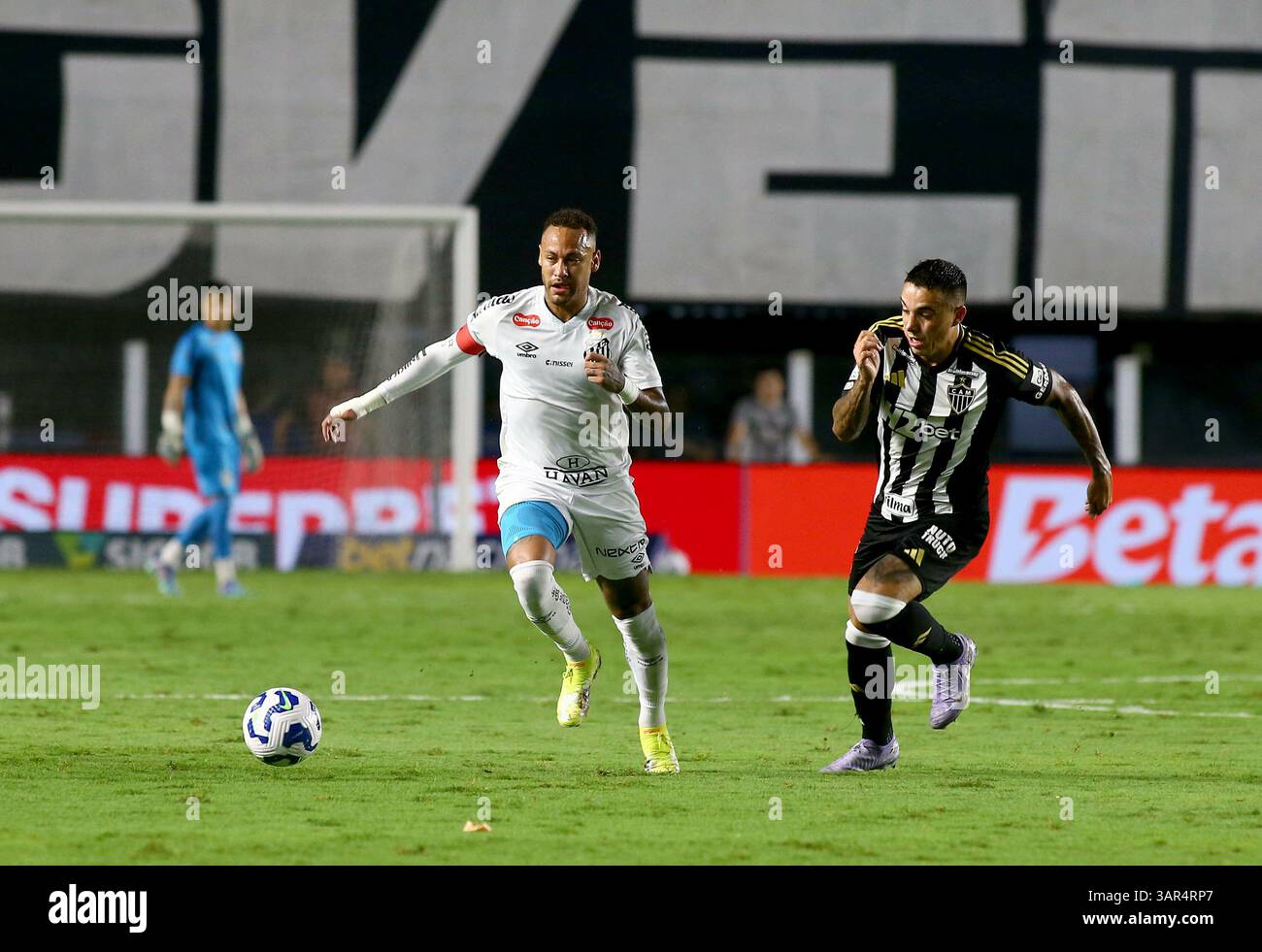SP - SANTOS - 04/16/2025 - BRAZILIAN A 2025, SANTOS x ATLETICO-MG - Neymar Santos player during ...
