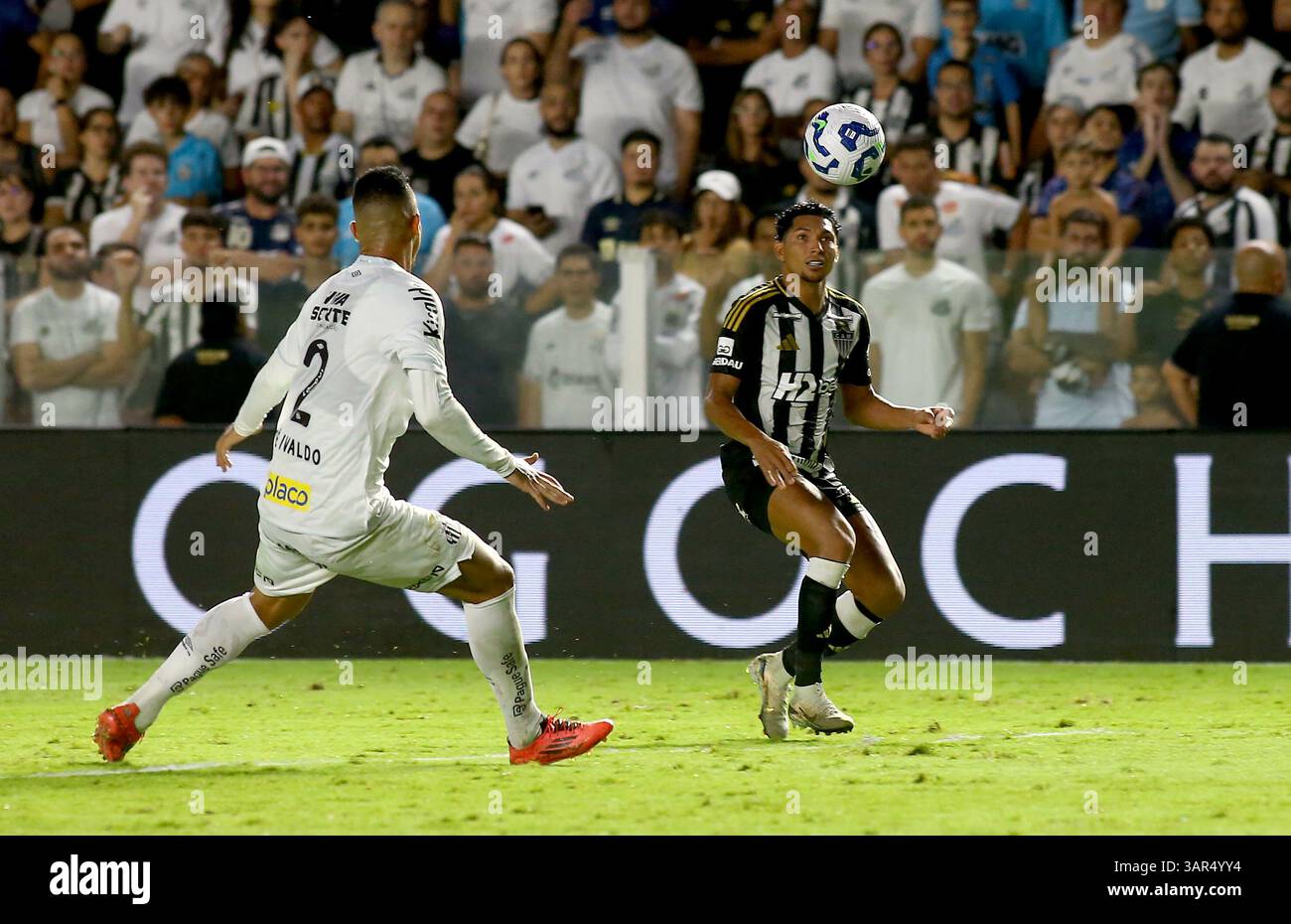 Santos, Brazil. 16th Apr, 2025. SP - SANTOS - 04/16/2025 - BRAZILIAN A 2025, SANTOS x ATLETICO ...