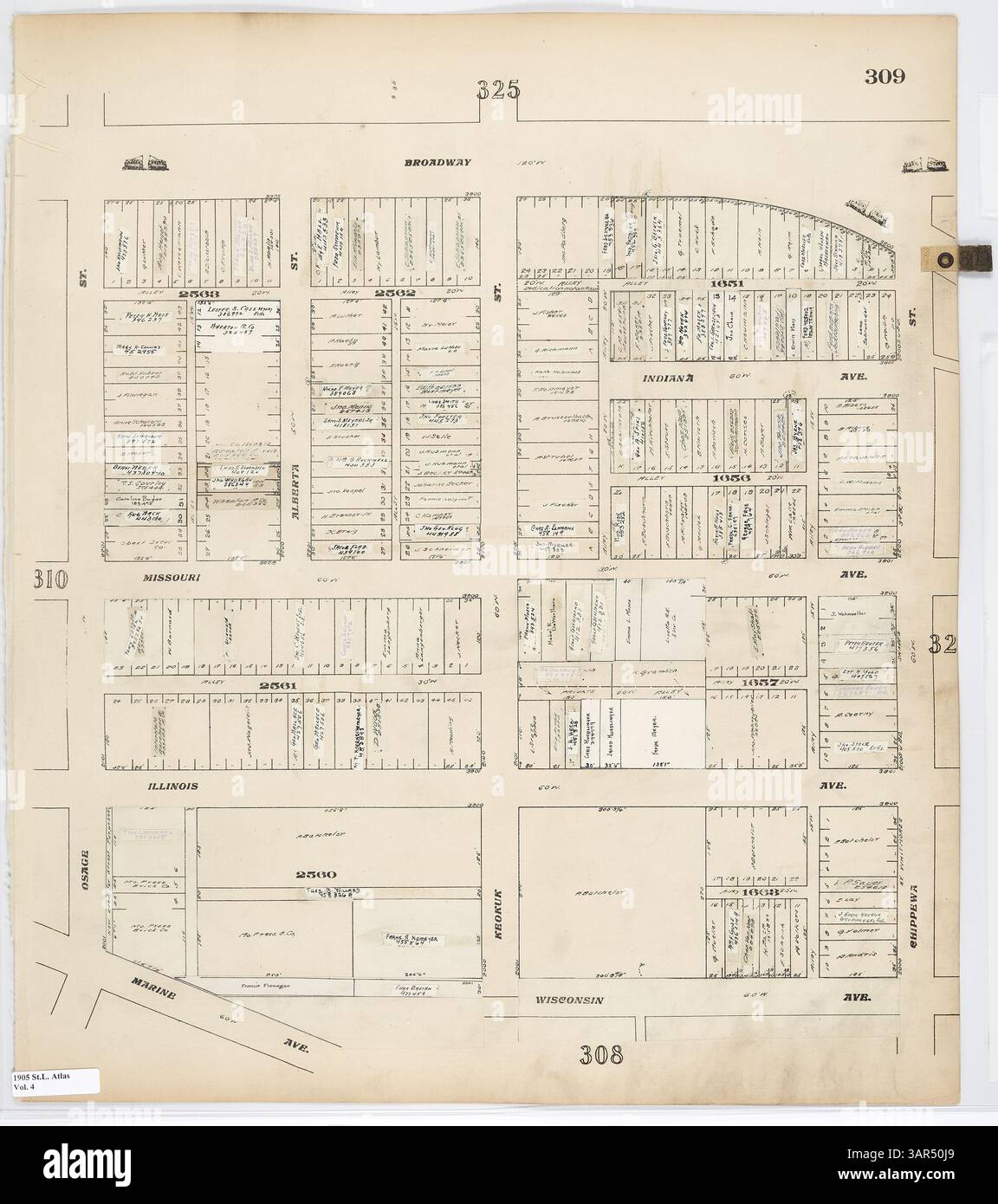 Volume 4 of the Atlas of St. Louis, published by Franciscus & Kunz ...