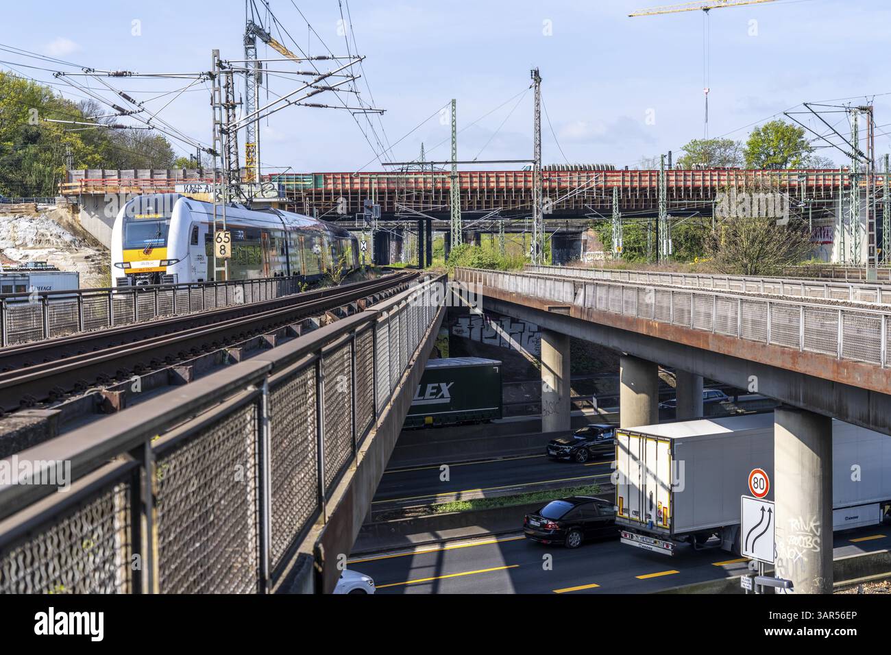 Duisburg-Kaiserberg motorway junction, complete reconstruction and new ...
