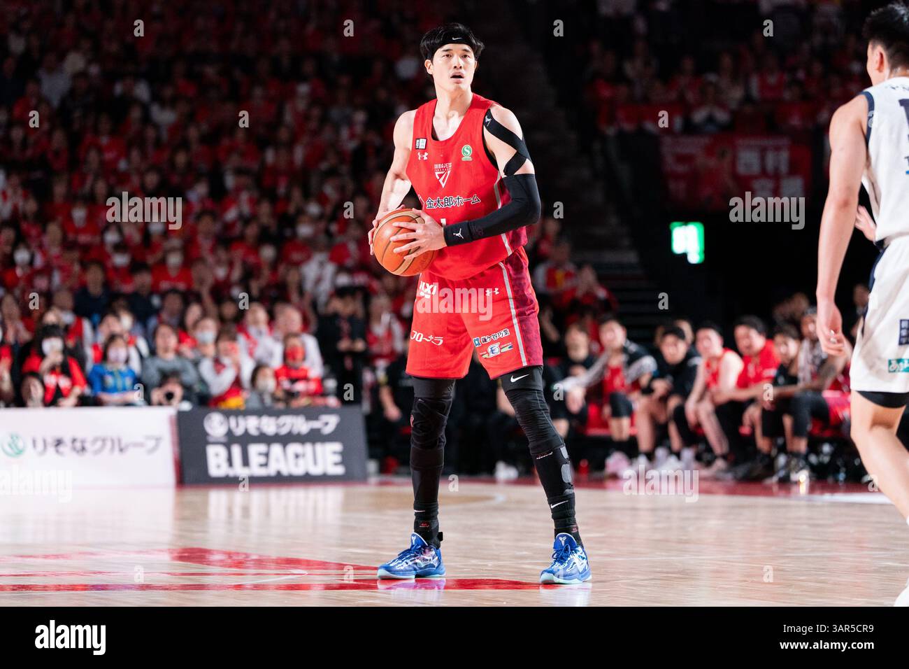 Yuta Watanabe (Jets), APRIL 16, 2025 - Basketball : 2024-25 B.LEAGUE B1 game between Chiba Jets ...