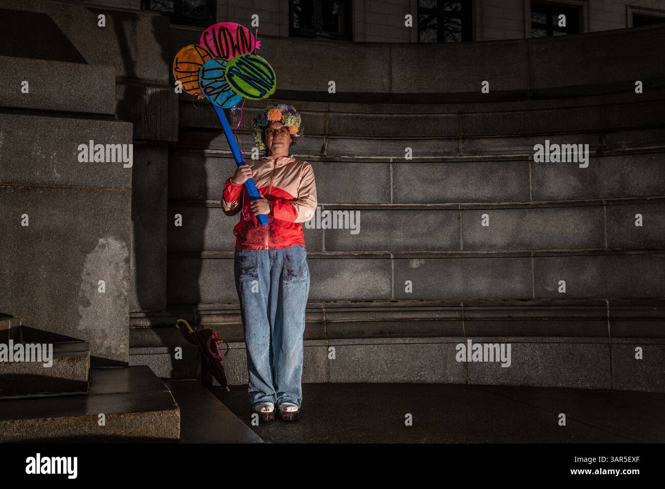 Trump clown hi-res stock photography and images - Alamy