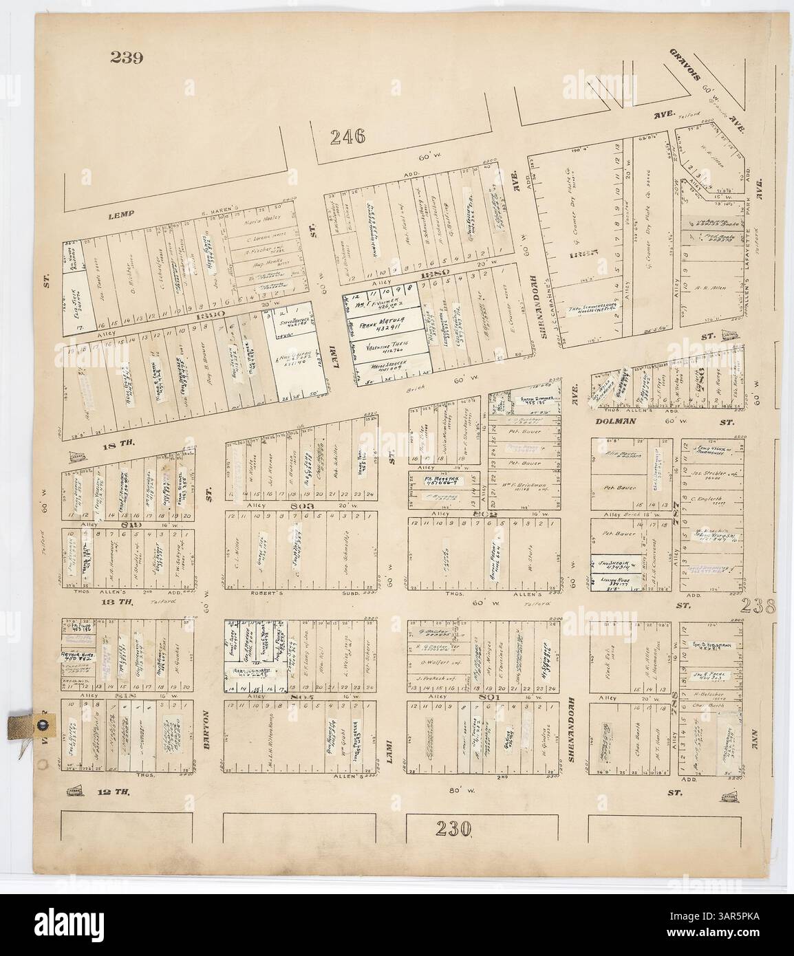 This volume of the 'Atlas of the City of St. Louis' contains maps ...