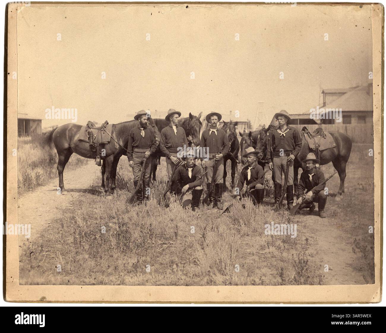 Group portrait soldiers Cut Out Stock Images & Pictures - Alamy
