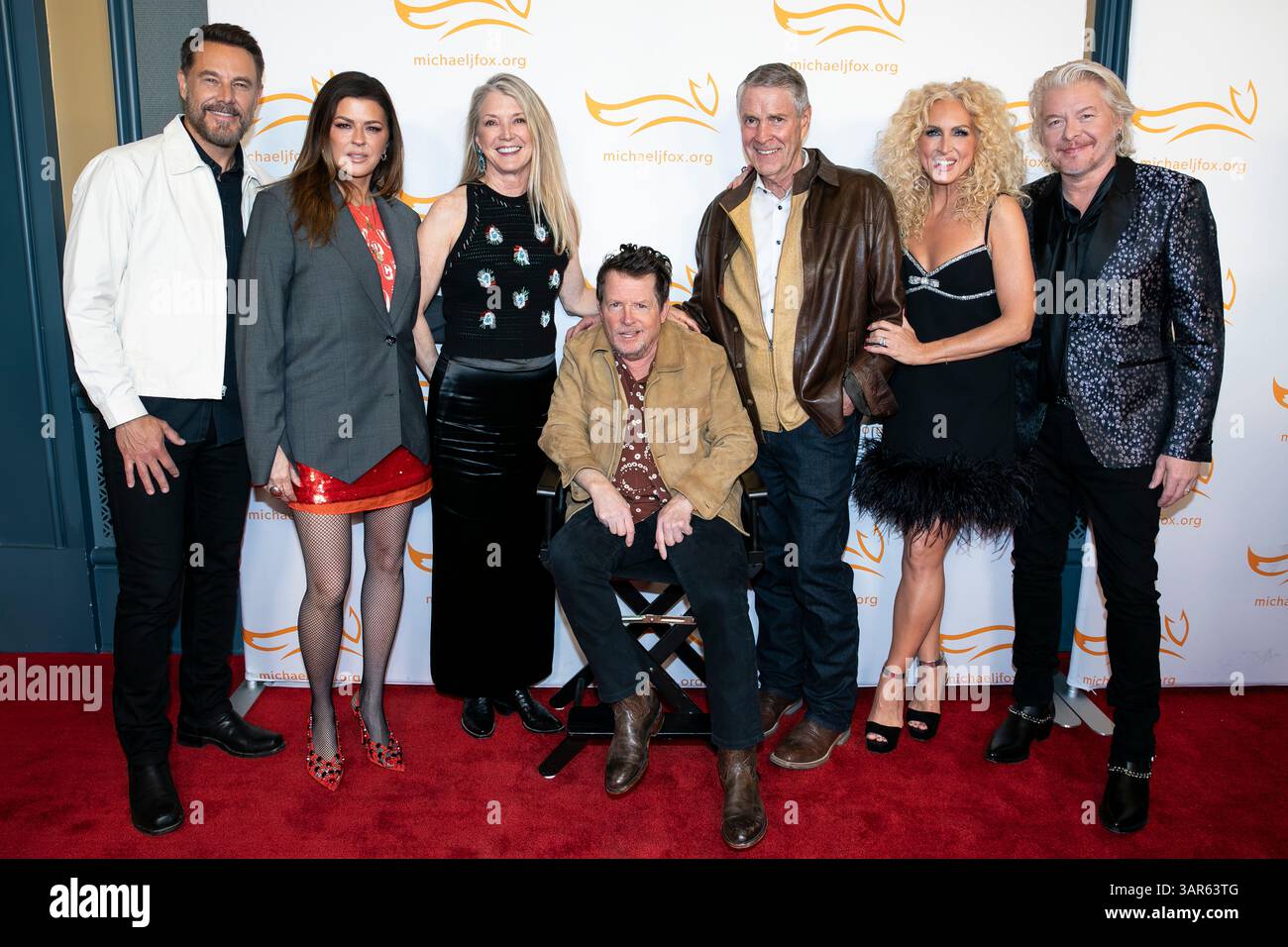 Nashville, USA. 16th Apr, 2025. (L-R) Jimi Westbrook, Karen Fairchild ...
