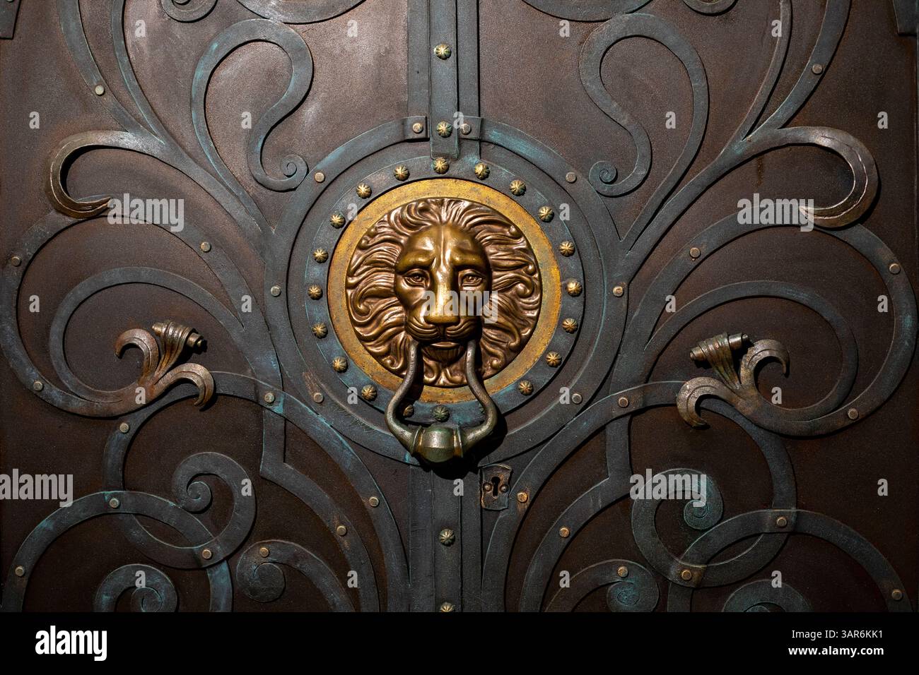 Handcrafted lion handle hi-res stock photography and images - Alamy