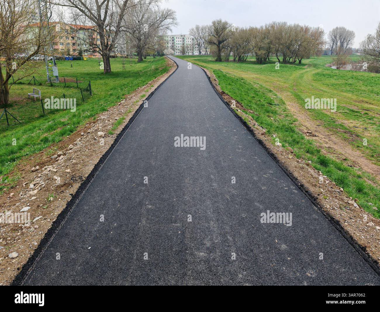 Bike lane asphalt sign new hi-res stock photography and images - Alamy