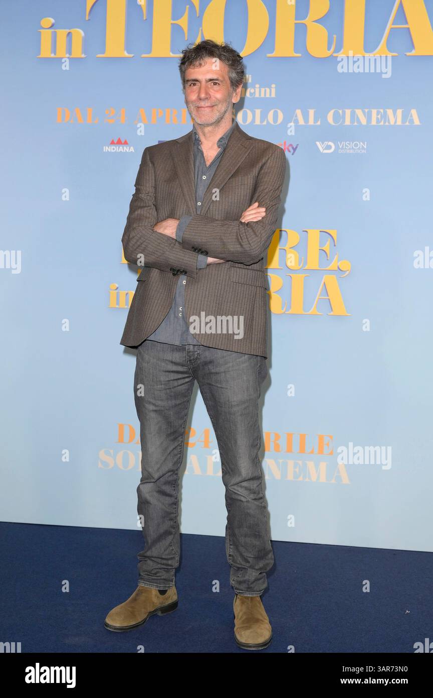 Luca Lucini beim Photocall zum Kinofilm 'L'amore, in teoria' im Space ...
