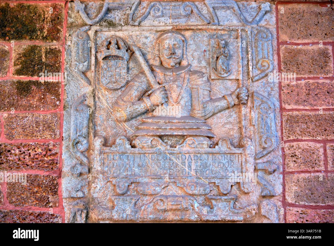 India, state of Goa, Old Goa (Velha Goa), Viceroys Arch, detail Stock ...