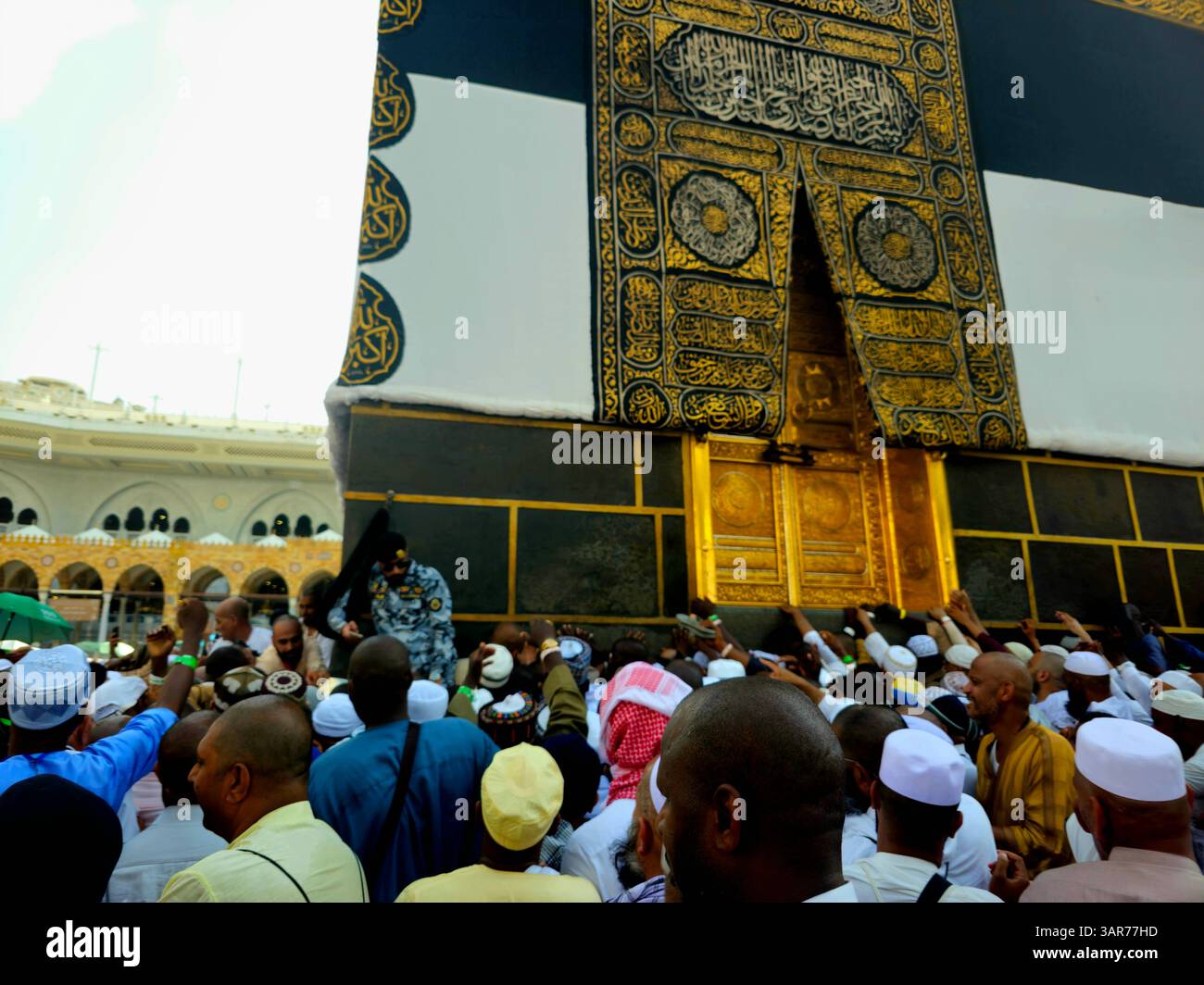 Mecca, Saudi Arabia, June 21 2024: The Golden door of The Holy Kaaba in ...