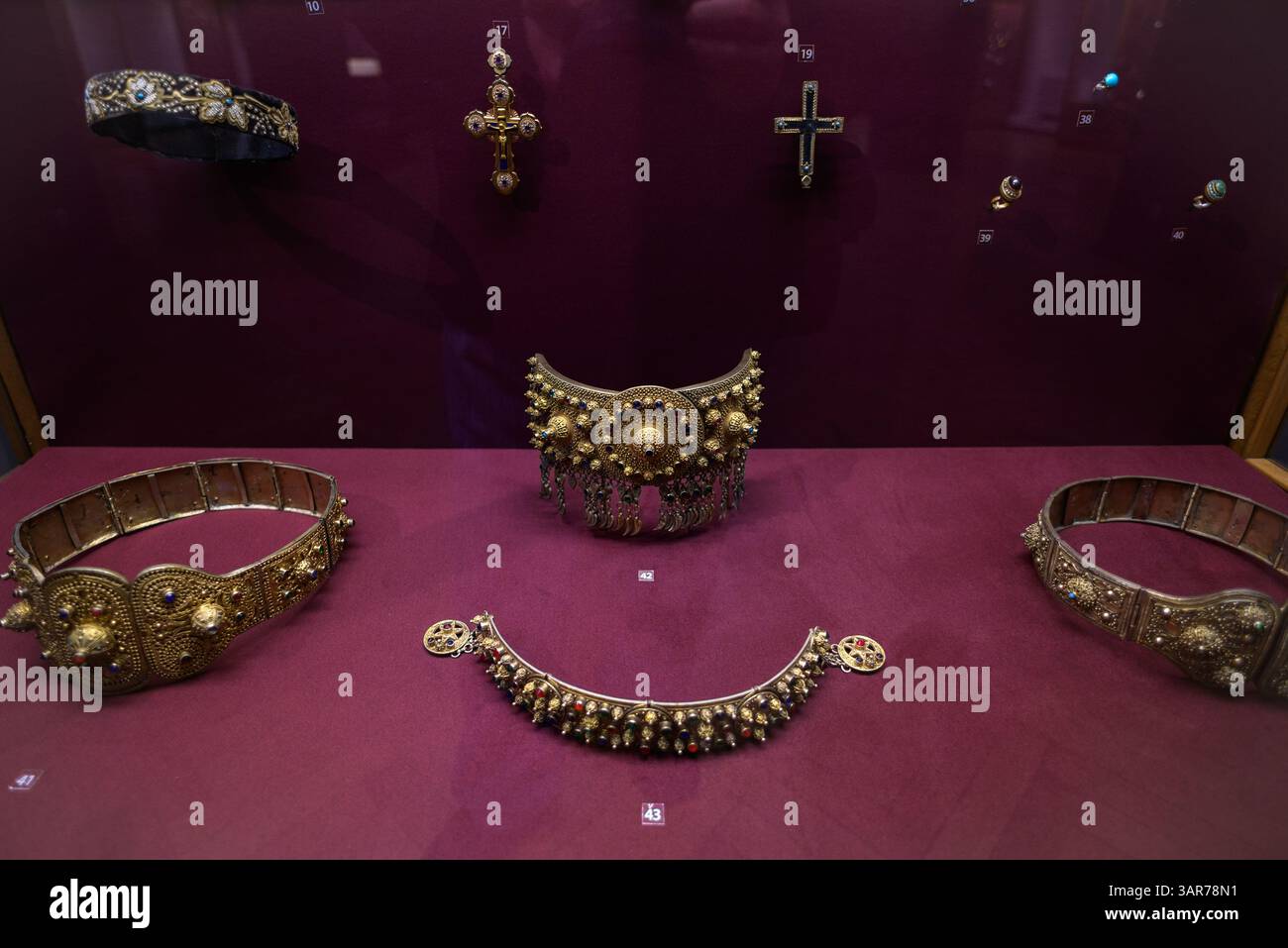 Exhibition of old artifacts, weapons and jewelry in Georgian National ...