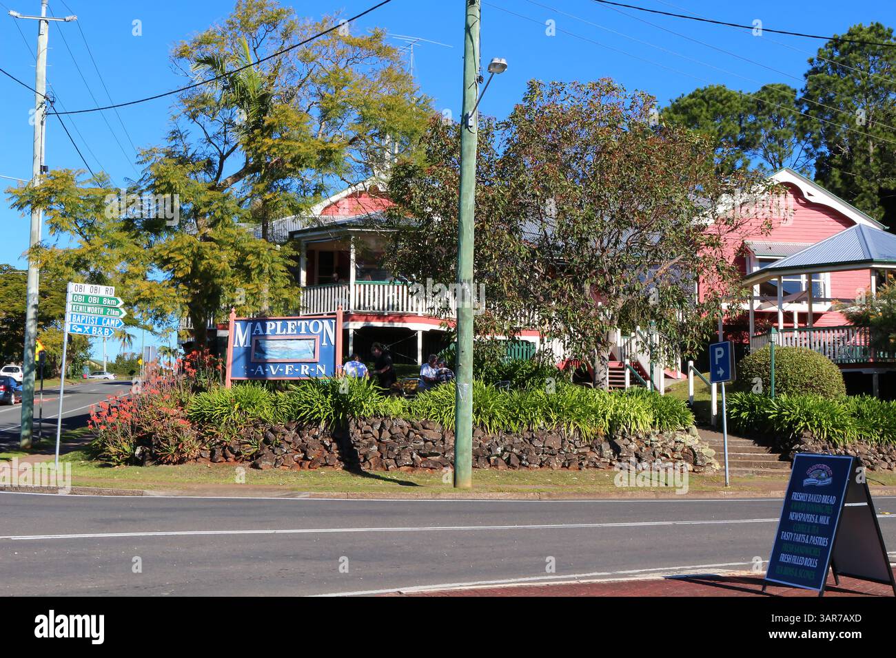 Tavern in typical Queenslander architectural style, Mapleton Queensland ...