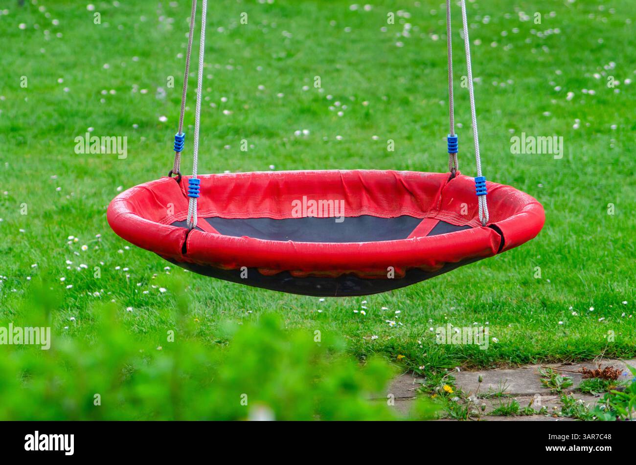 Saucer swing hi-res stock photography and images - Alamy