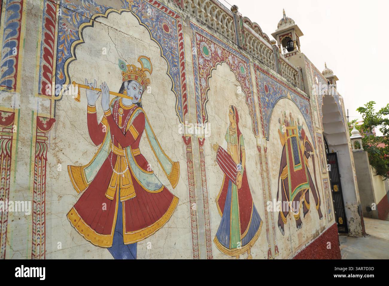 India rajasthan mural painting wall hi-res stock photography and images ...