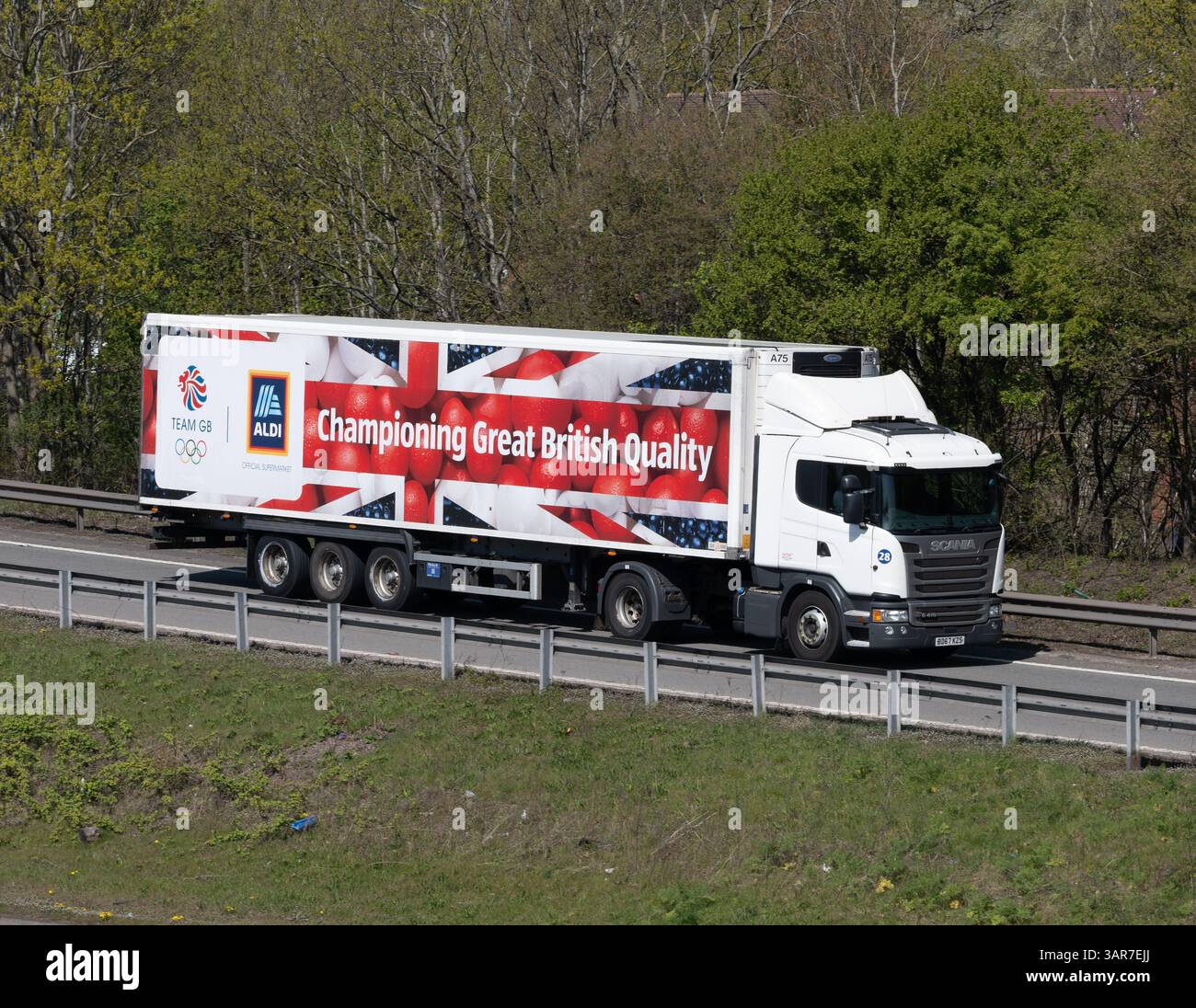 Aldi lorry joining the M40 motorway at Junction 15, Warwickshire, UK ...