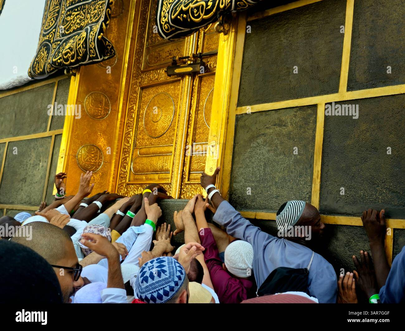 Kaaba kiswa hajj hi-res stock photography and images - Alamy