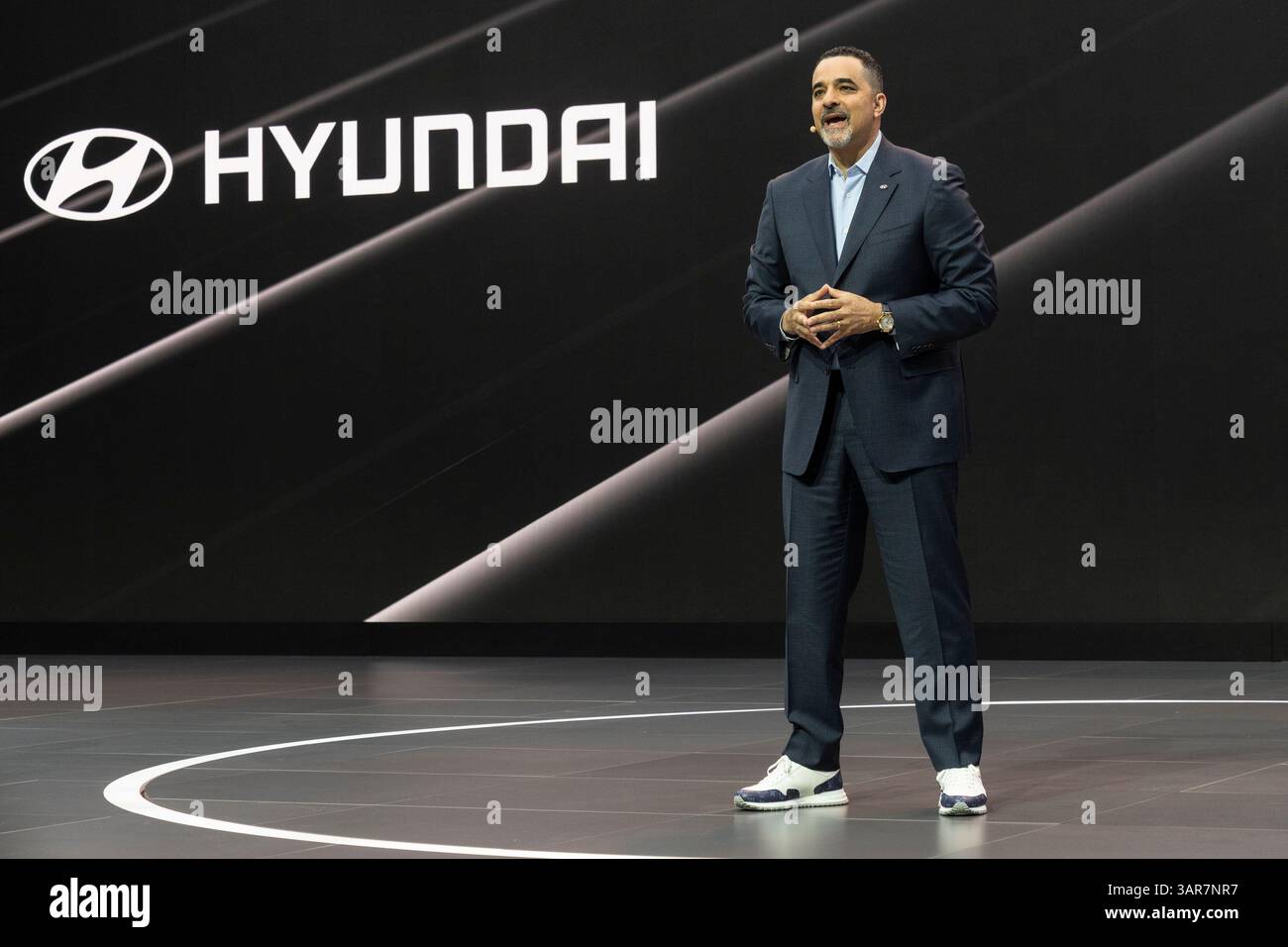 Randy Parker, President and CEO Hyundai Motor North America speaks as ...