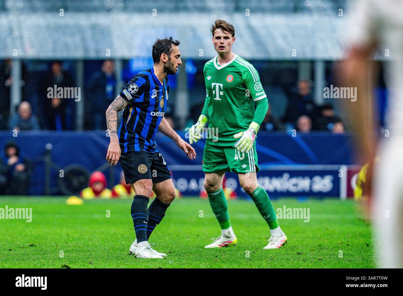 Mailand, Italien. 16th Apr, 2025. 16.04.2025, Inter Mailand vs. FC Bayern München, UEFA ...