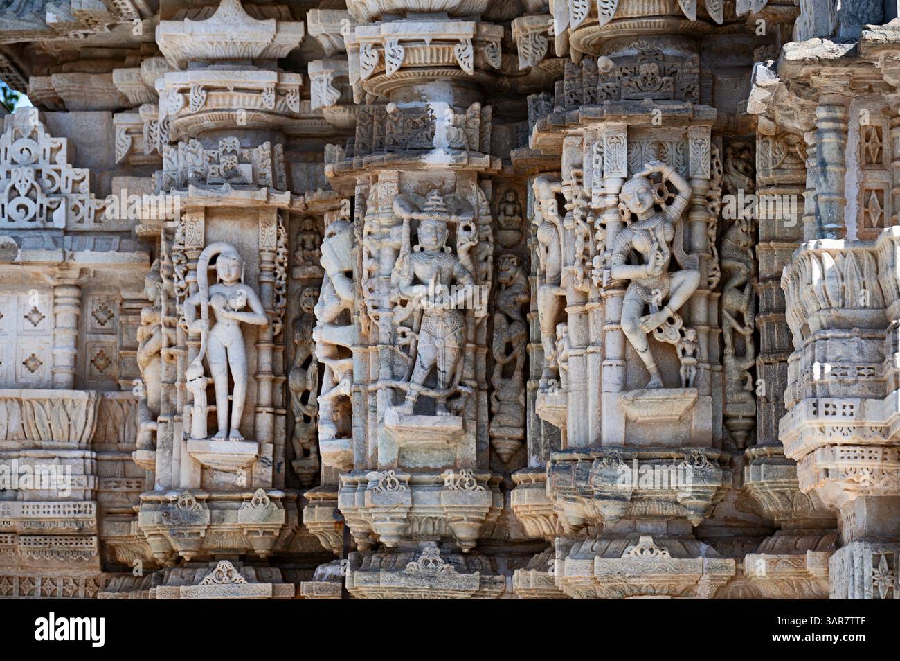 Marble carvings, Neminath Jain Temple, Ranakpur, Rajasthan Stock Photo ...
