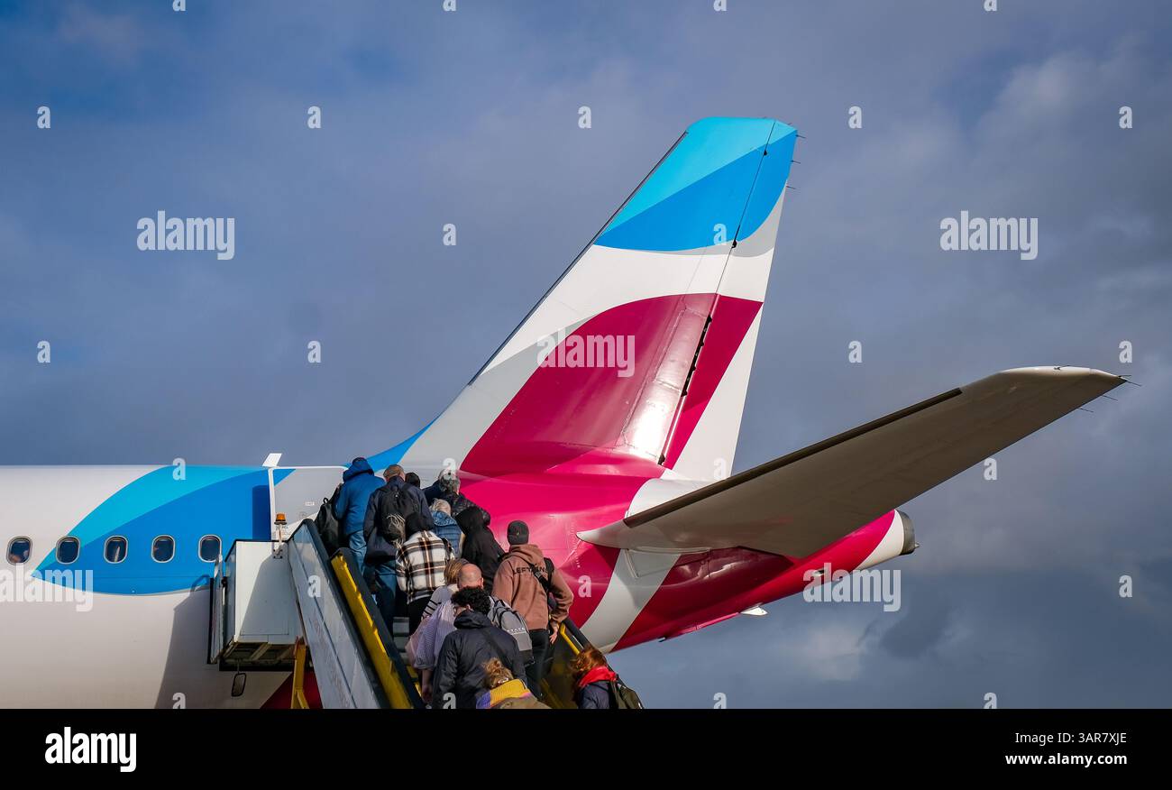 Faro, Algarve, Portugal - EUROWINGS. At Faro Airport, holidaymakers ...
