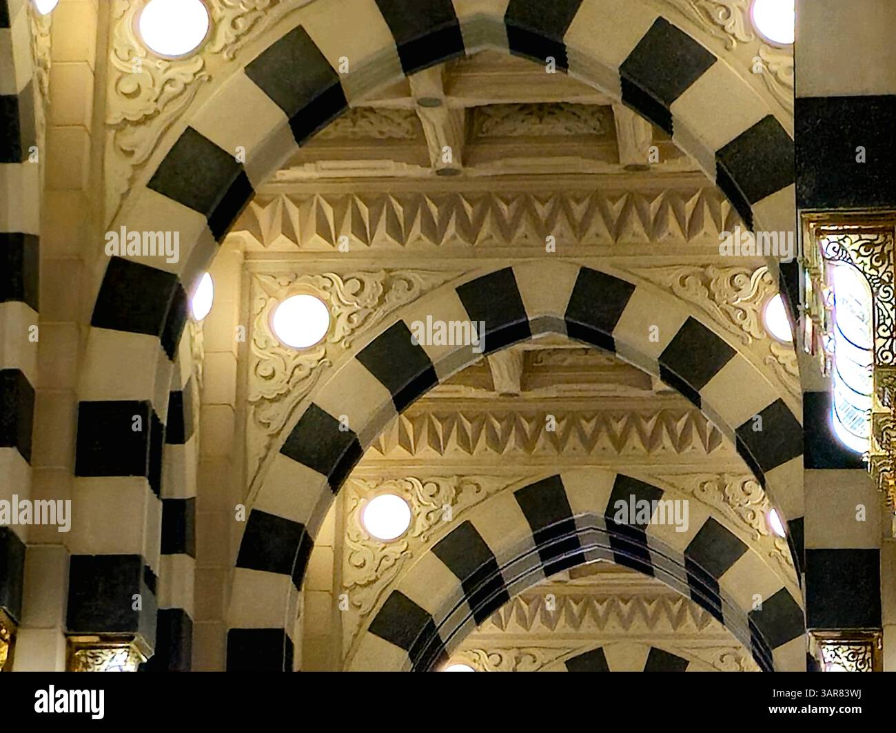 Details of The Prophet's Mosque al-Masjid al-Nabawi, the second mosque ...
