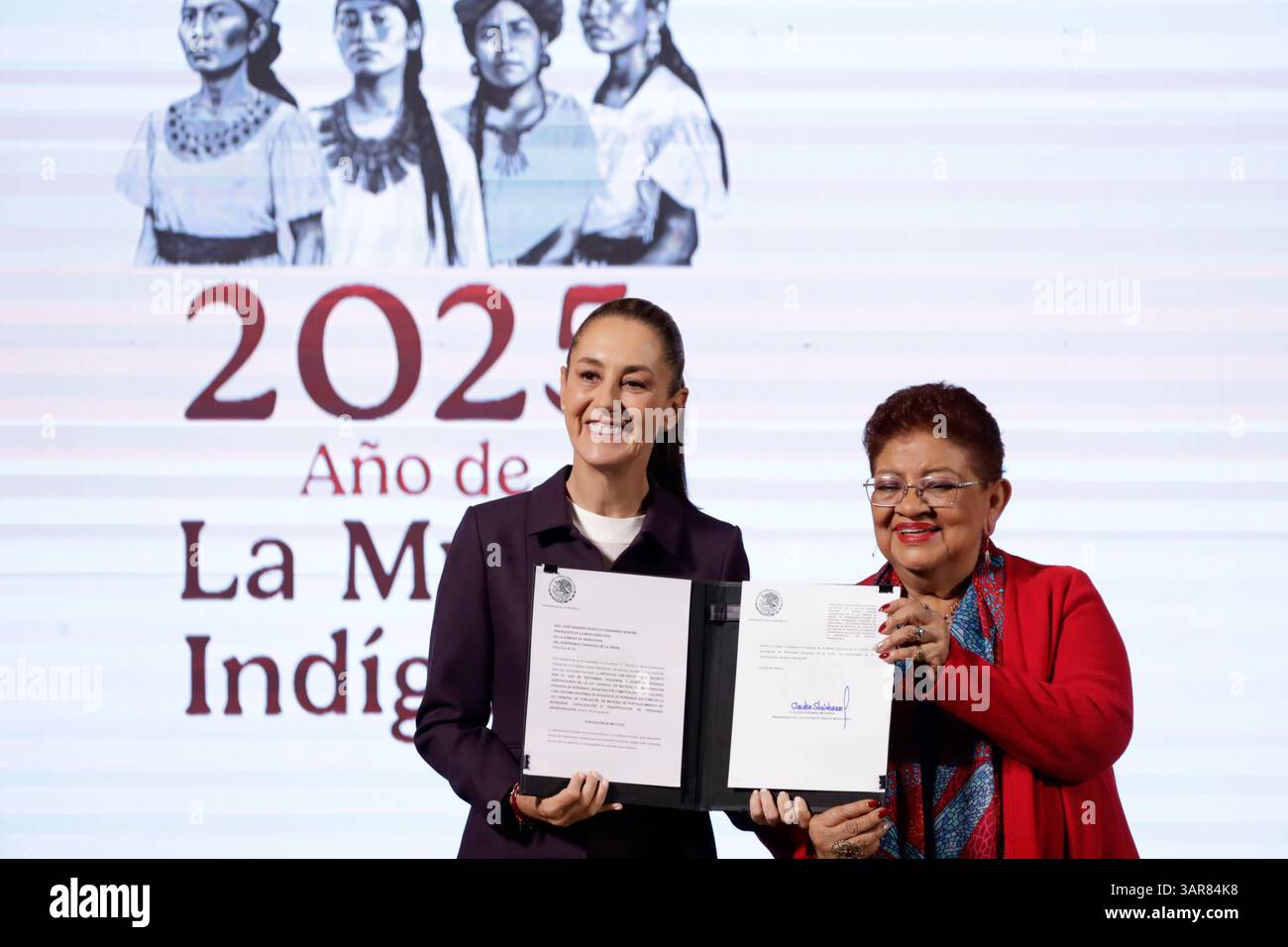 Mexicos President Claudia Sheinbaum Holds Briefing Mexico s President ...